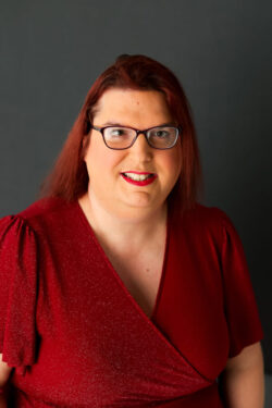 Becoming Jennifer – Queeromance Ink